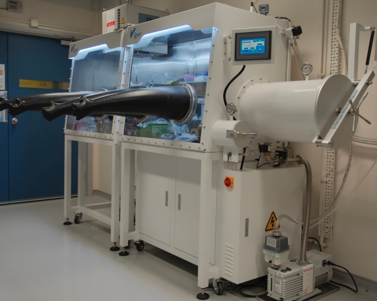 Equipment – Huang's Functional Nanomaterials Lab